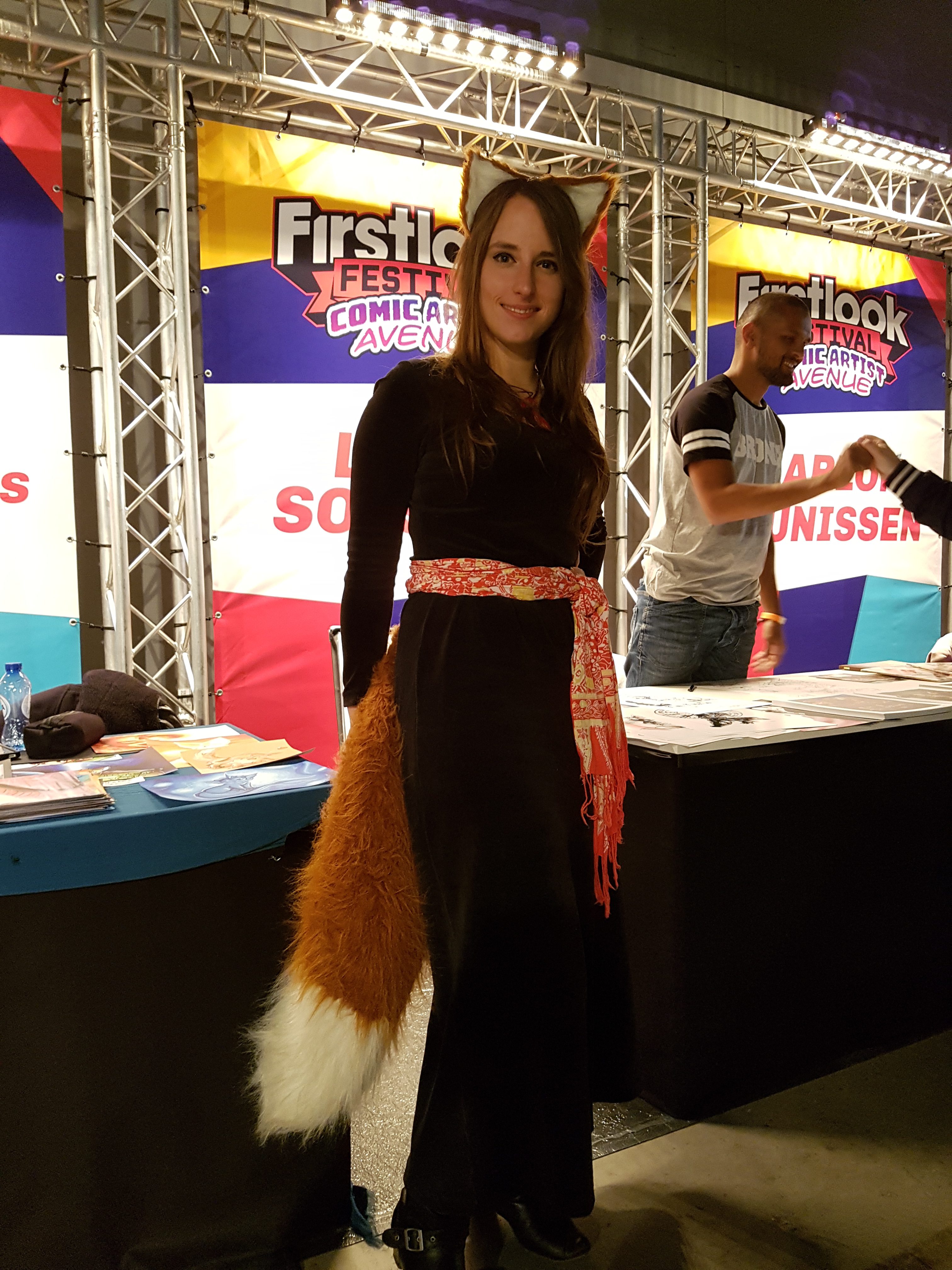 Els Deckers (First Look 2016) – PoeHao